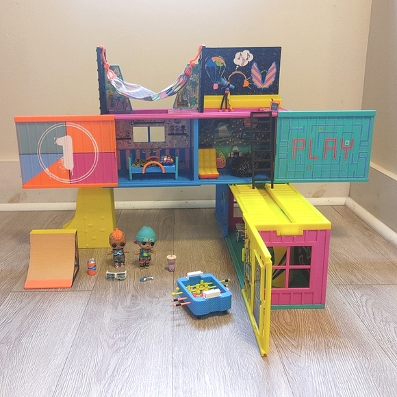 L.O.L. Surprise! | Toys | Lol Surprise Clubhouse Playset Dollhouse 2 ...